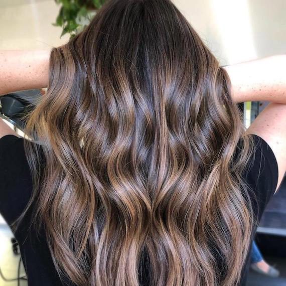 Capelli bianchi: come contrastarli? - L'Immagine Parrucchieri Fano